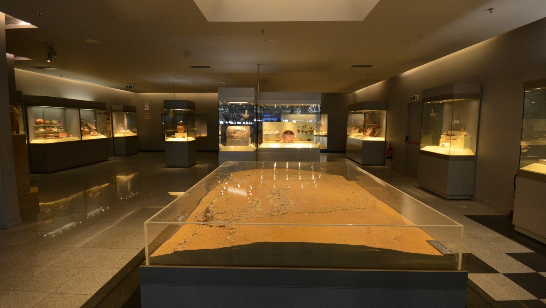 Αρχαιολογική Συλλογή Αεροδρομίου Αθηνών | Διεύθυνση Αρχαιολογικών ...